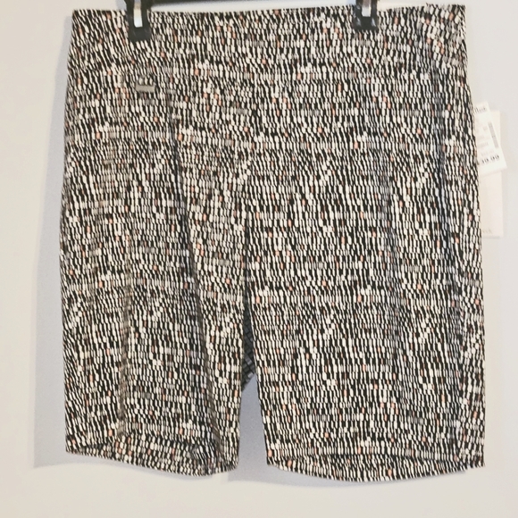 Peck & Peck | Shorts | Peck Peck Black White And Coral Tummy Contol ...